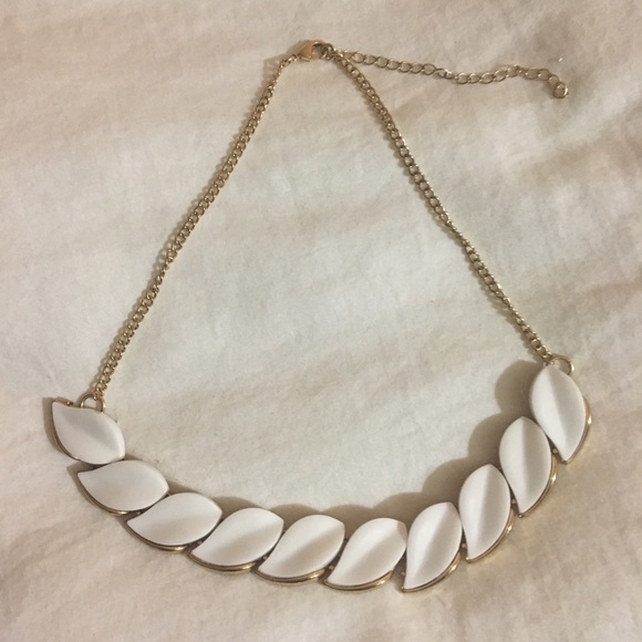H&M | Jewelry | Hms Necklace | Poshmark